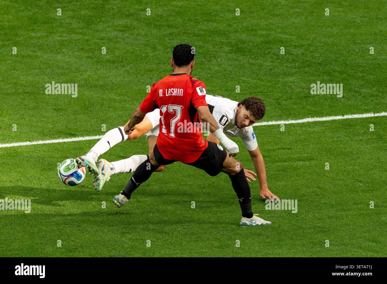 Egypt's Mohanad Lashin (17) challenges New Zealand's Liberato Cacace ...