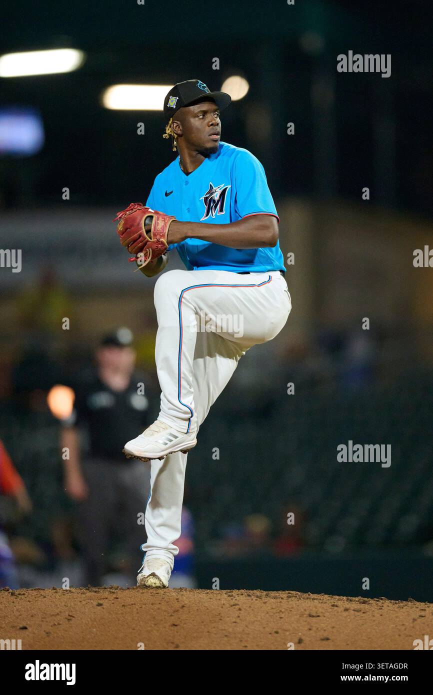 Miami Marlins pitcher Huascar Brazobán (81) pitching during an MLB ...