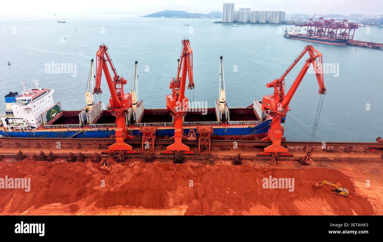 QINGDAO, CHINA - JUNE 22, 2026 - The cargo ship was unloaded to import ...