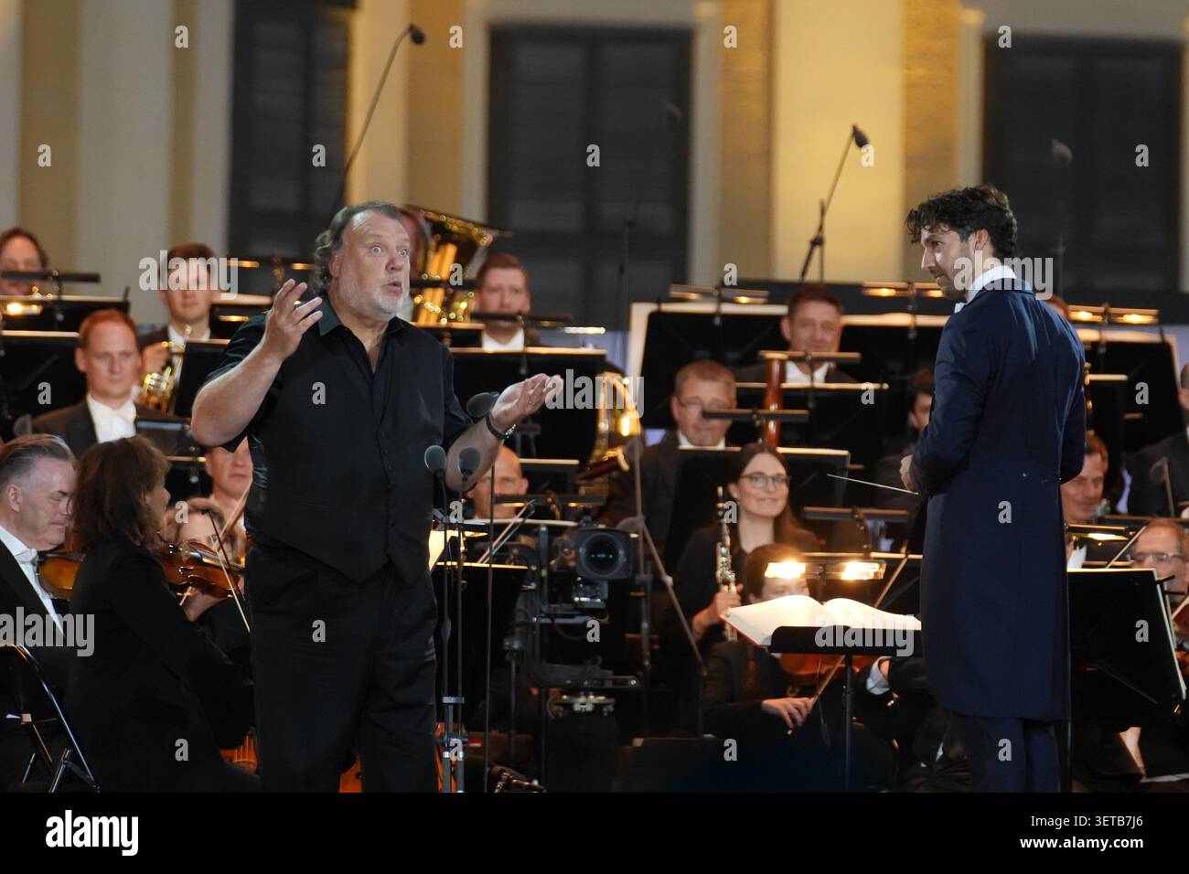 The final rehearsal for the Vienna Symphony Orchestra’s Midsummer Night ...