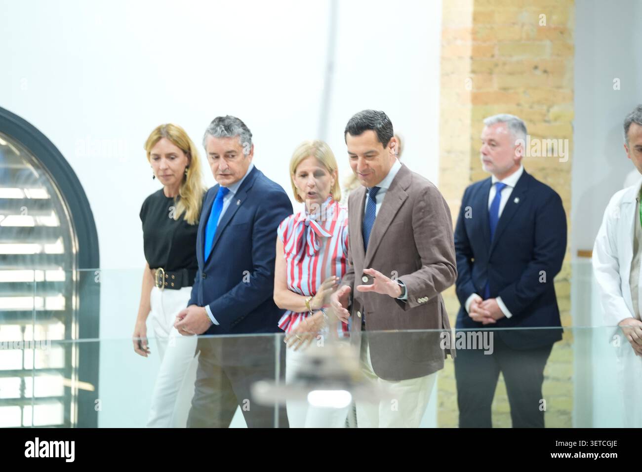 The acting President of the Regional Government of Andalusia, Juanma ...