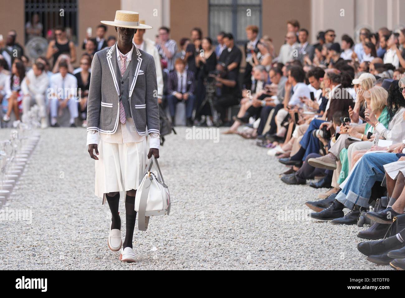 IPA85942298 - Milan, Milan Men’s Fashion Week Spring/Summer 2027 - Men ...