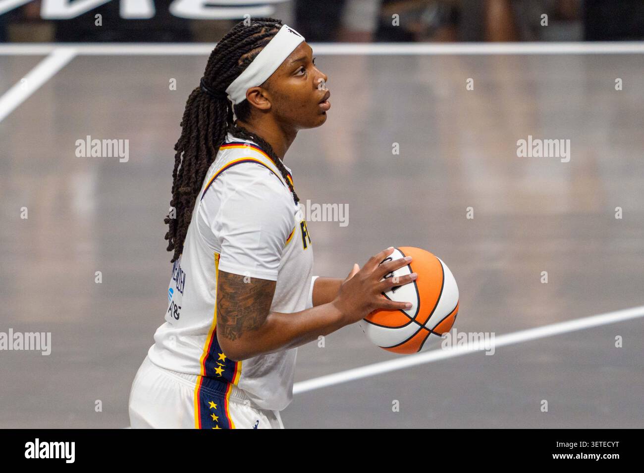 ATLANTA, GA - JUNE 20: Myisha Hines-Allen #2 of the Indiana Fever ...