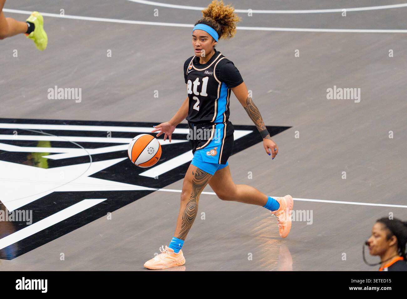 ATLANTA, GA - JUNE 20: Te-Hina Paopao #2 of the Atlanta Dream dribbles ...