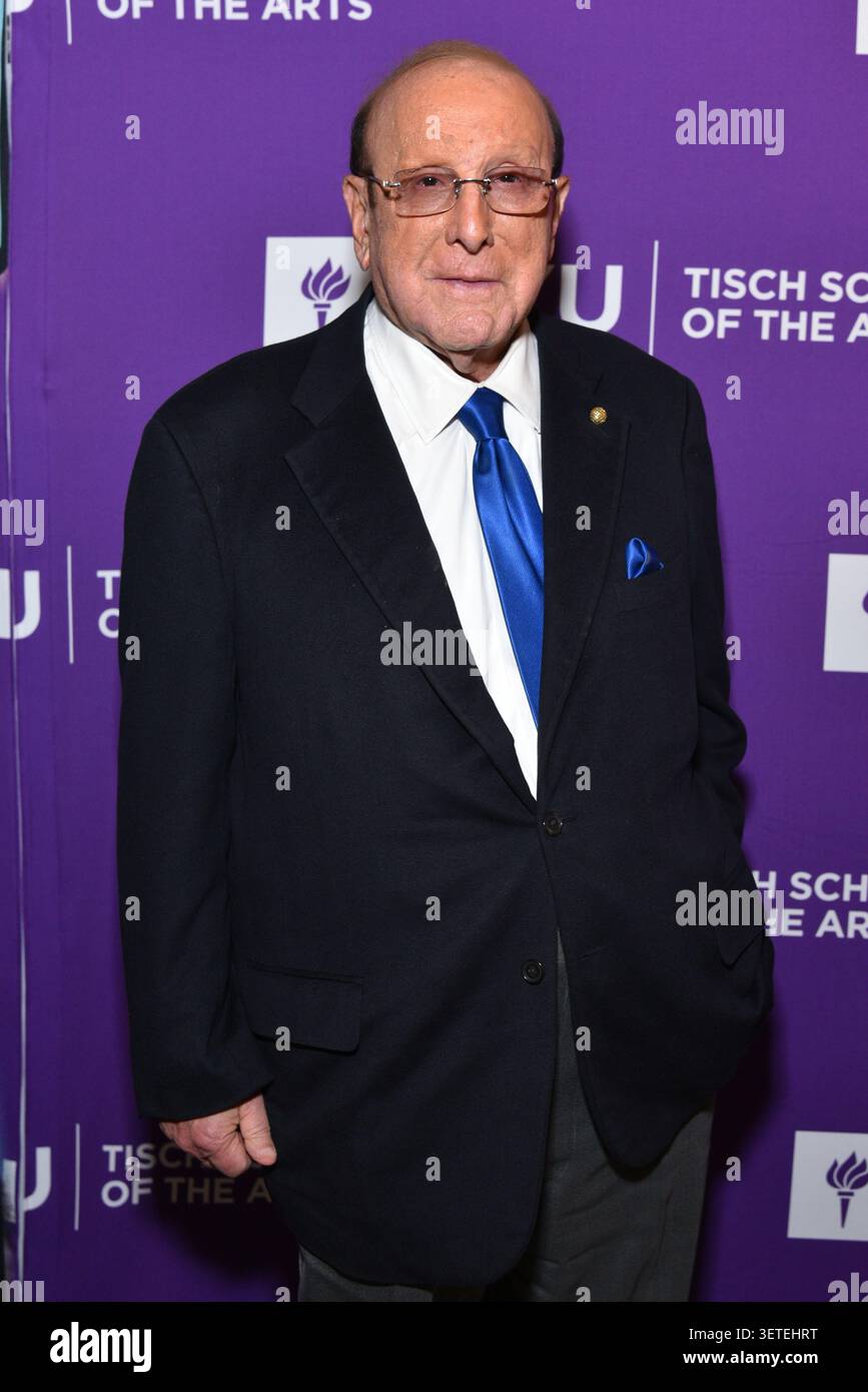 Photo by: NDZ/STAR MAX/IPx 2026 6/16/08 Clive Davis attends The New ...