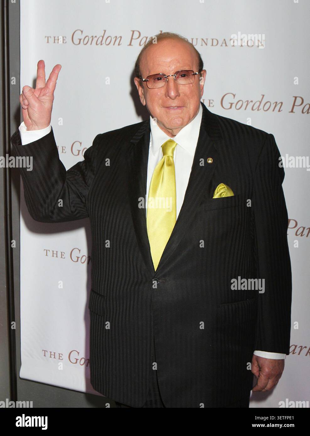 **FILE PHOTO** Clive Davis Has Passed Away. Clive Davis attends The ...