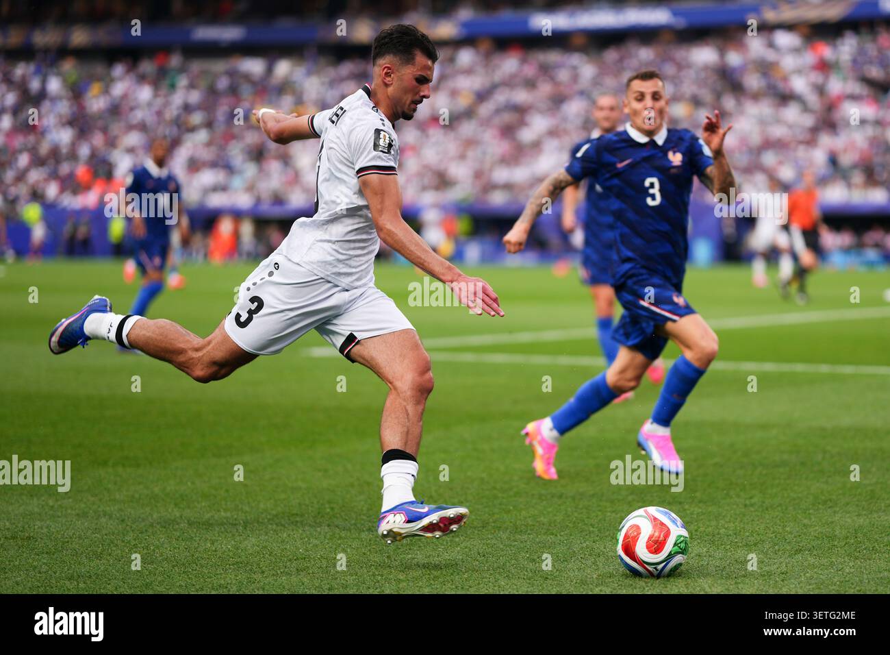 June 22, 2026: Iraq Defender Hussein Ali (3) kicks the ball during the ...