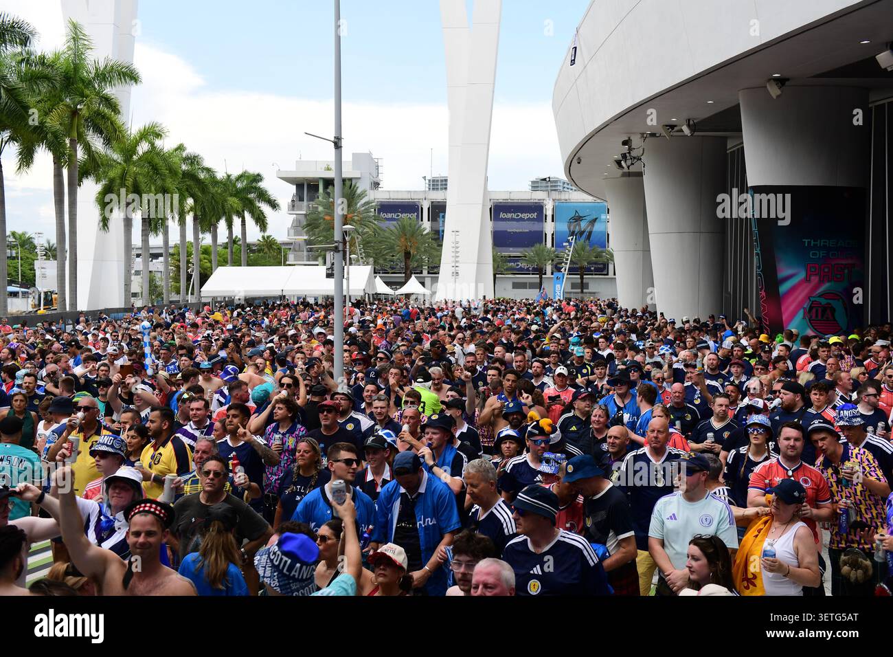 Scotland's fans take over Miami ahead of their march to loanDepot Park ...