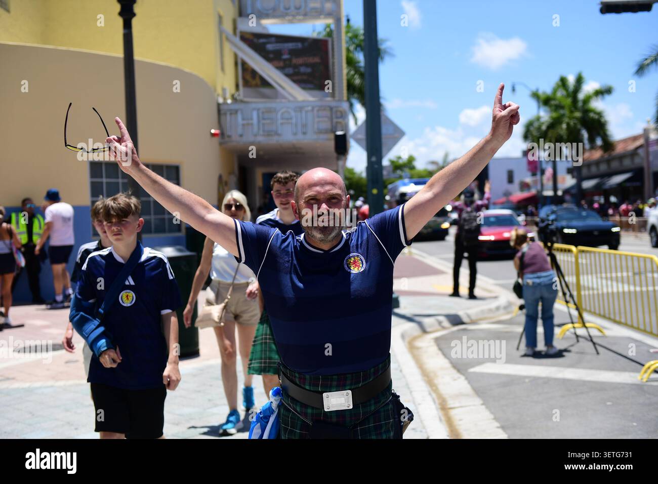 Scotland's fans take over Miami ahead of their march to loanDepot Park ...