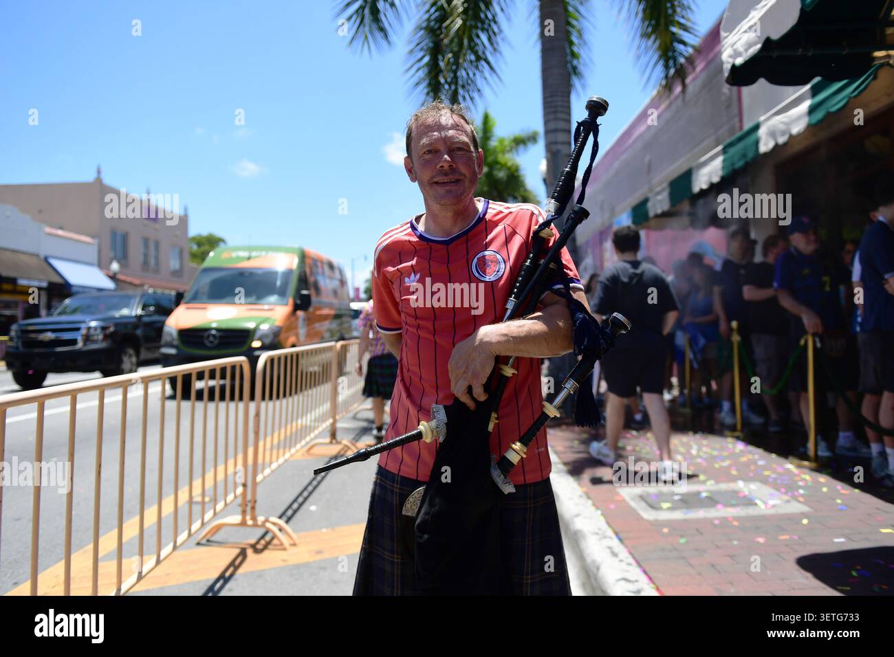 Scotland's fans take over Miami ahead of their march to loanDepot Park ...