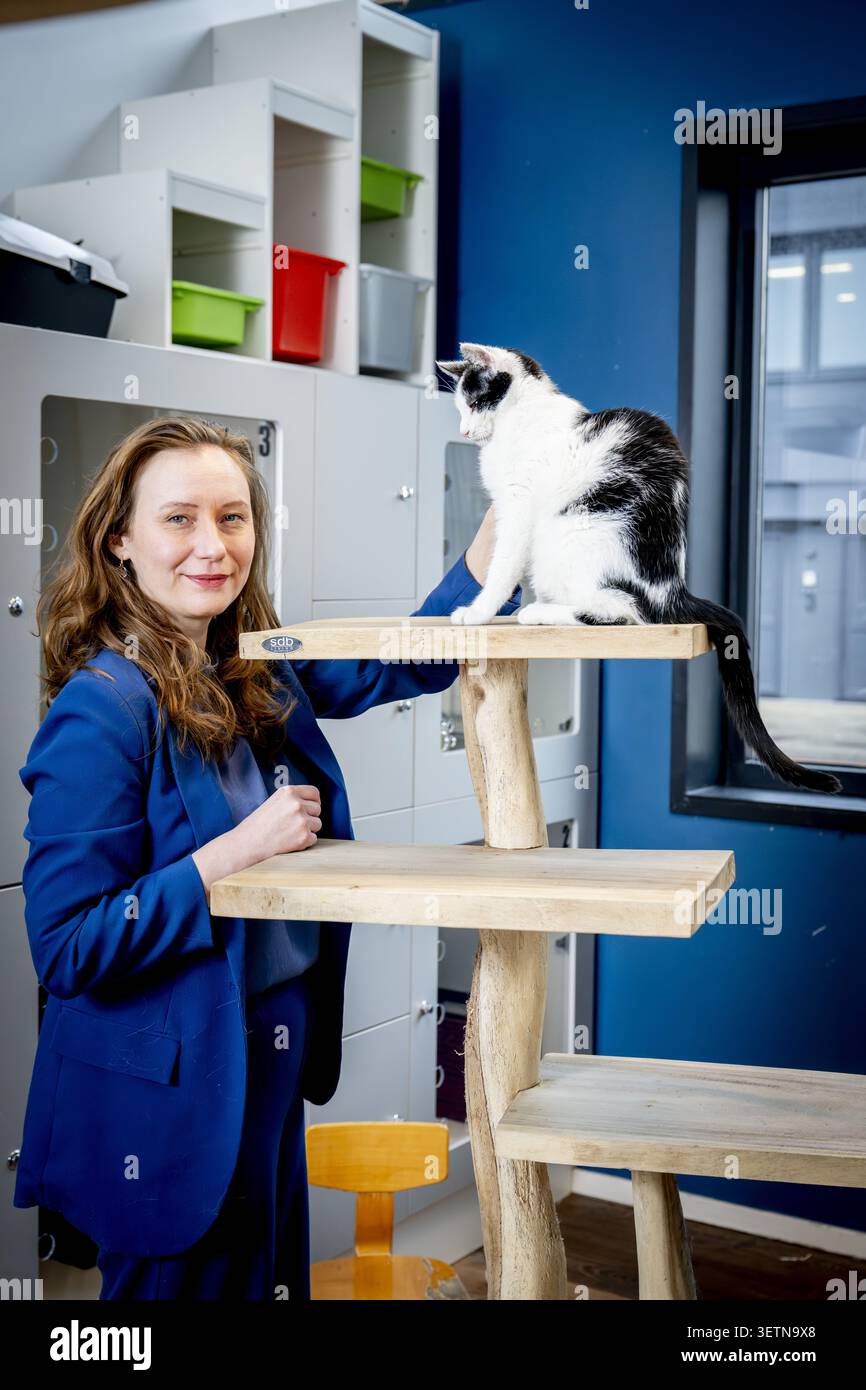 AMSTERDAM - Portrait of Alderman Zita Pels . ROBIN UTRECHT / ANP ...