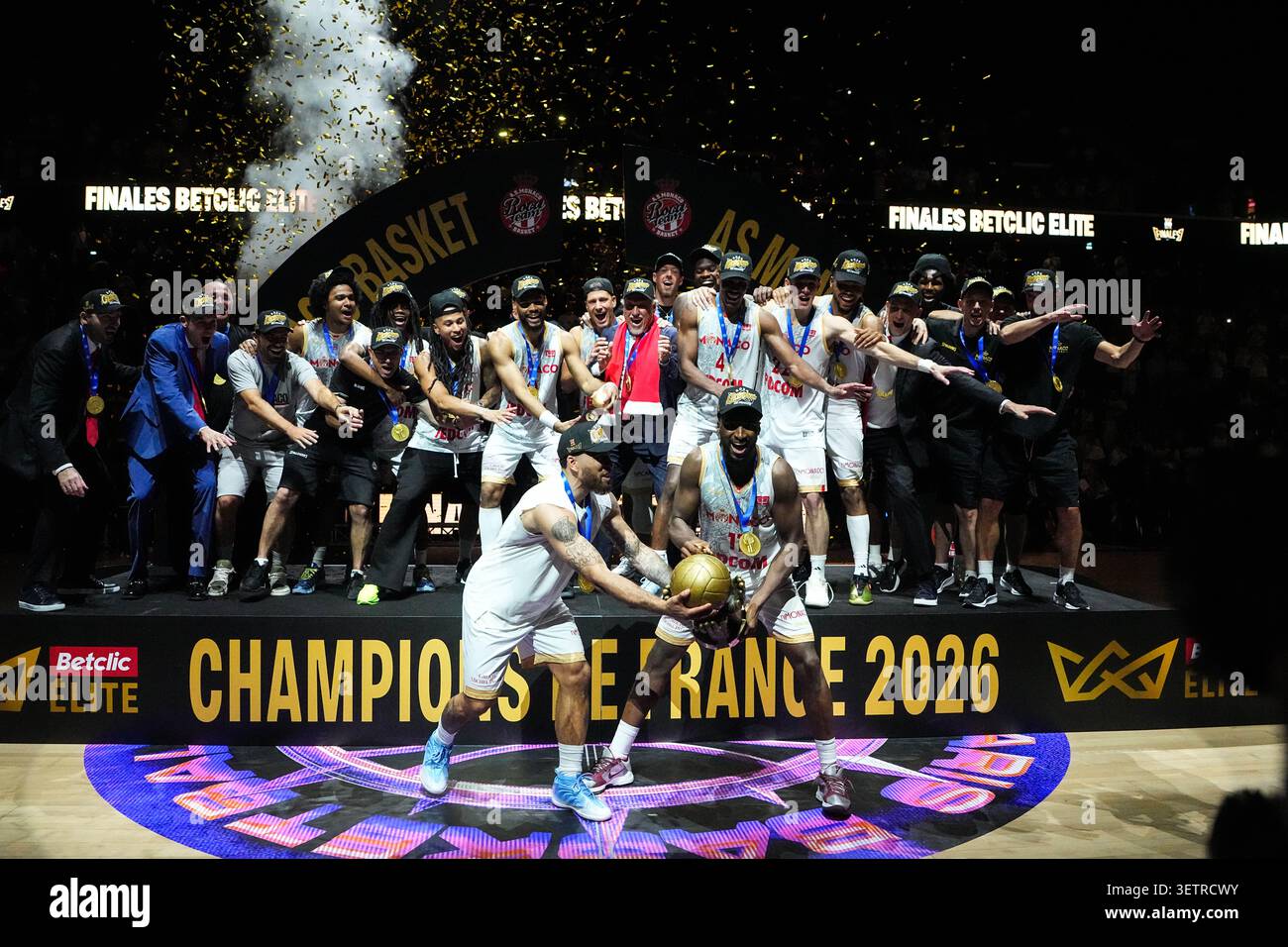Team of Monaco celebrates during the Betclic Elite, Final - match 5 ...