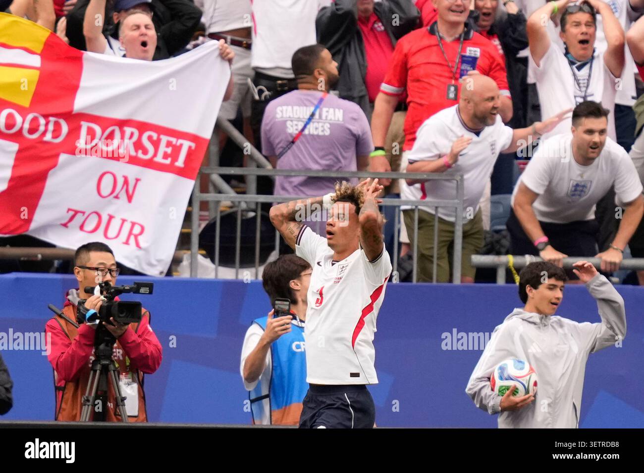 England's Nico O'Reilly (3) reacts after a miss during the World Cup ...