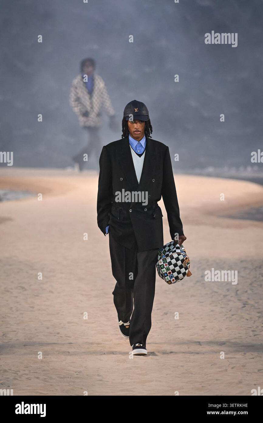 A model walks the runway the Spring/Summer 2027 collection by US ...