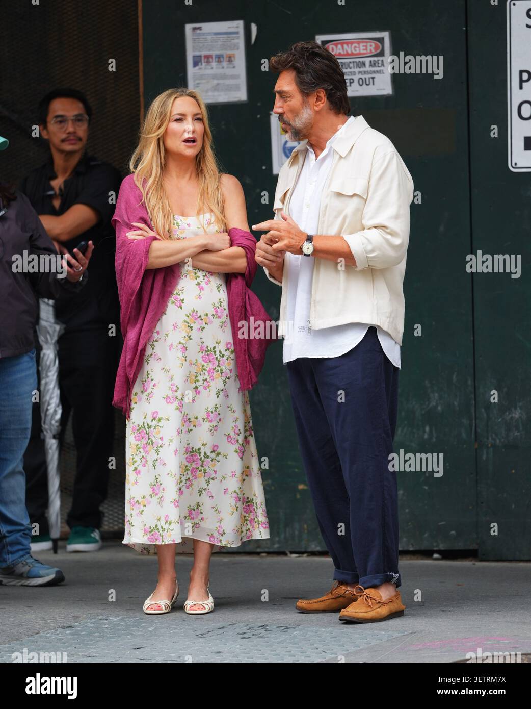 Photo by: XNY/STAR MAX/IPx 2026 6/23/26 Kate Hudson and Javier Bardem ...