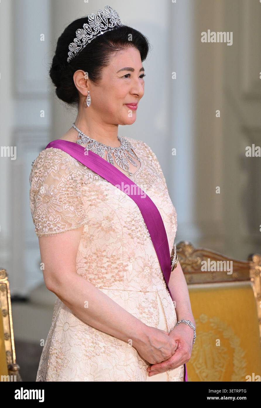 Japanese Empress Masako attends a dinner party conducted by King of the ...