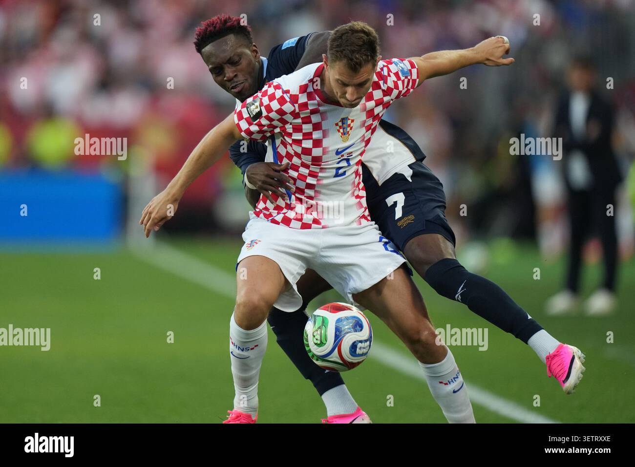 Croatia's Josip Stanisic (2) and Panama's Jose Luis Rodriguez (7 ...