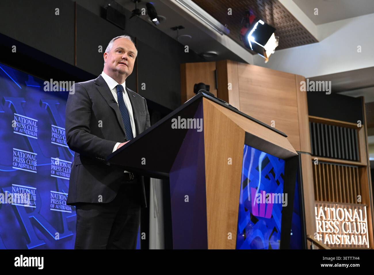 Shadow Foreign Minister Ted O'Brien addresses the National Press Club ...