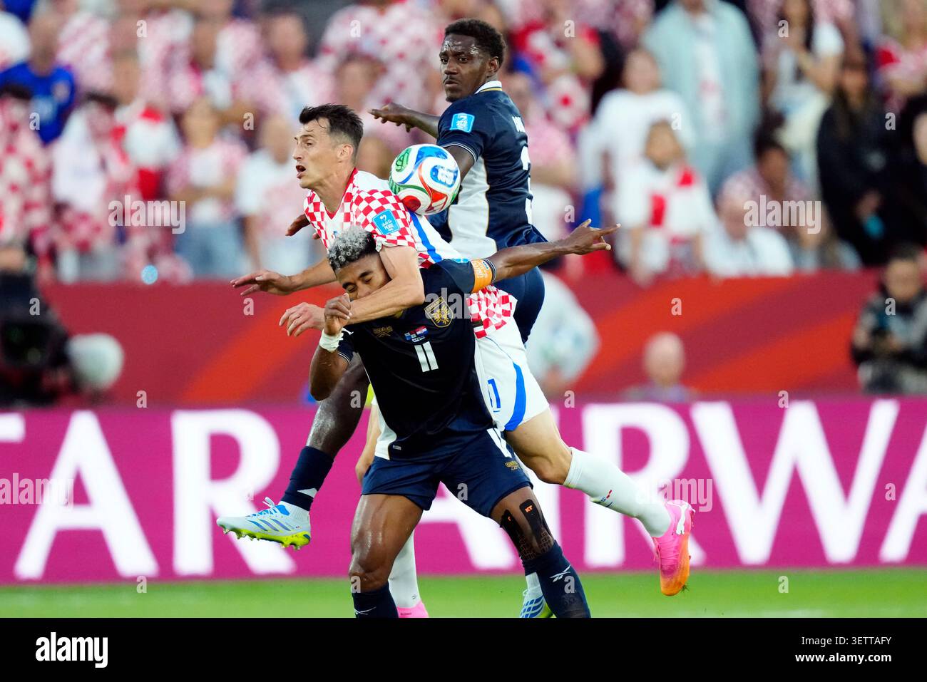 Croatia's Ante Budimir (11), Panama's Yoel Barcenas (11) and Panama's ...