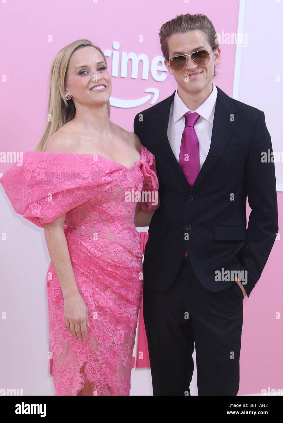 NEW YORK, NY - JUNE 23: Reese Witherspoon and Deacon Phillippe at the ...