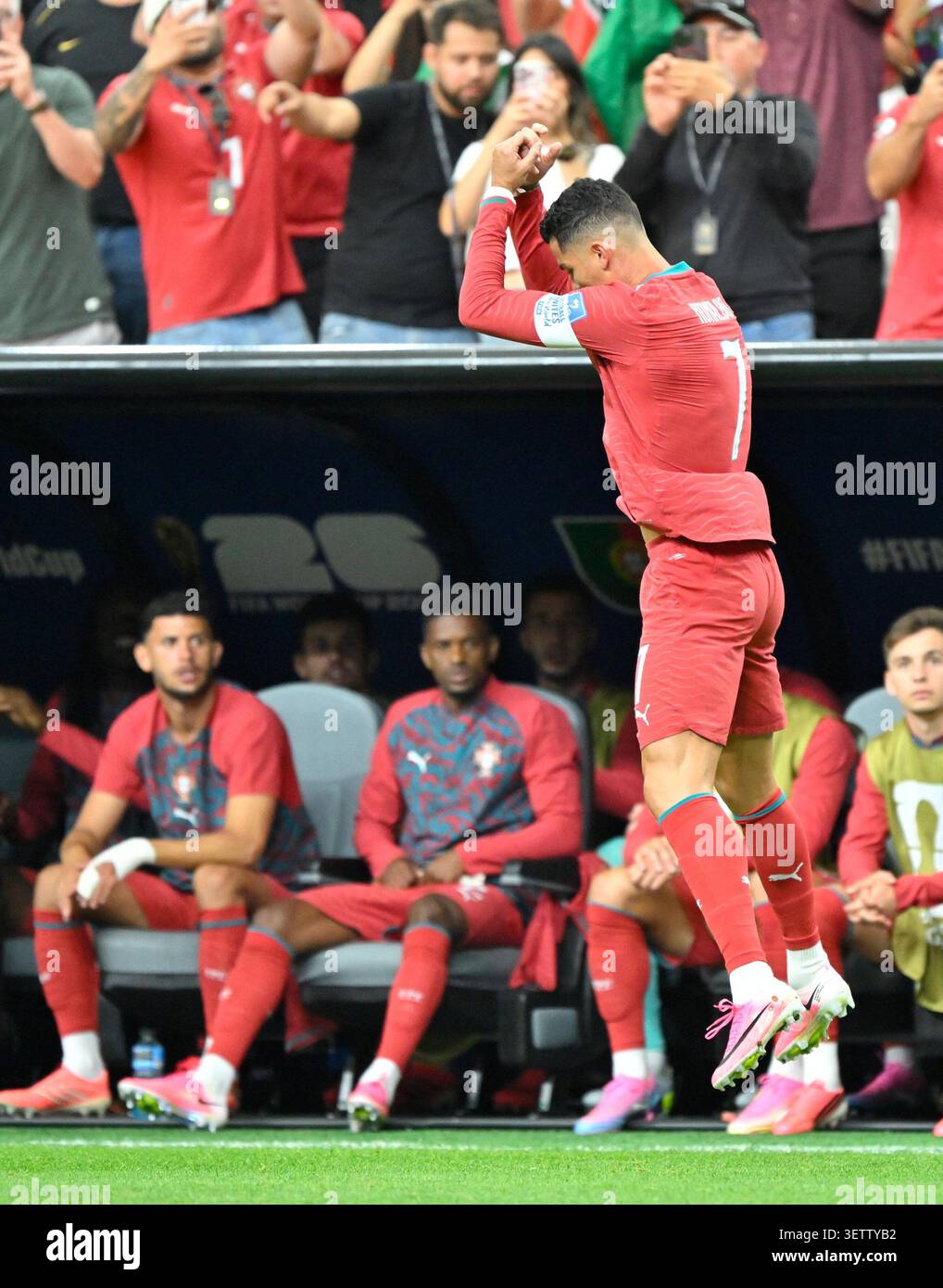 1:0 Goal, cheers, goal scorer Cristiano Ronaldo (Portugal) Houston ...