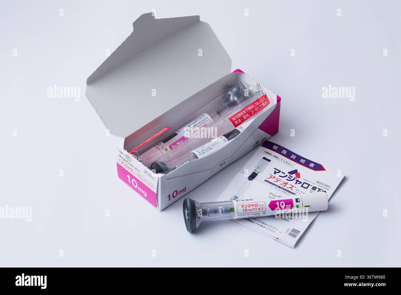 A package and injection pens of Mounjaro Subcutaneous Injection ATEOS ...