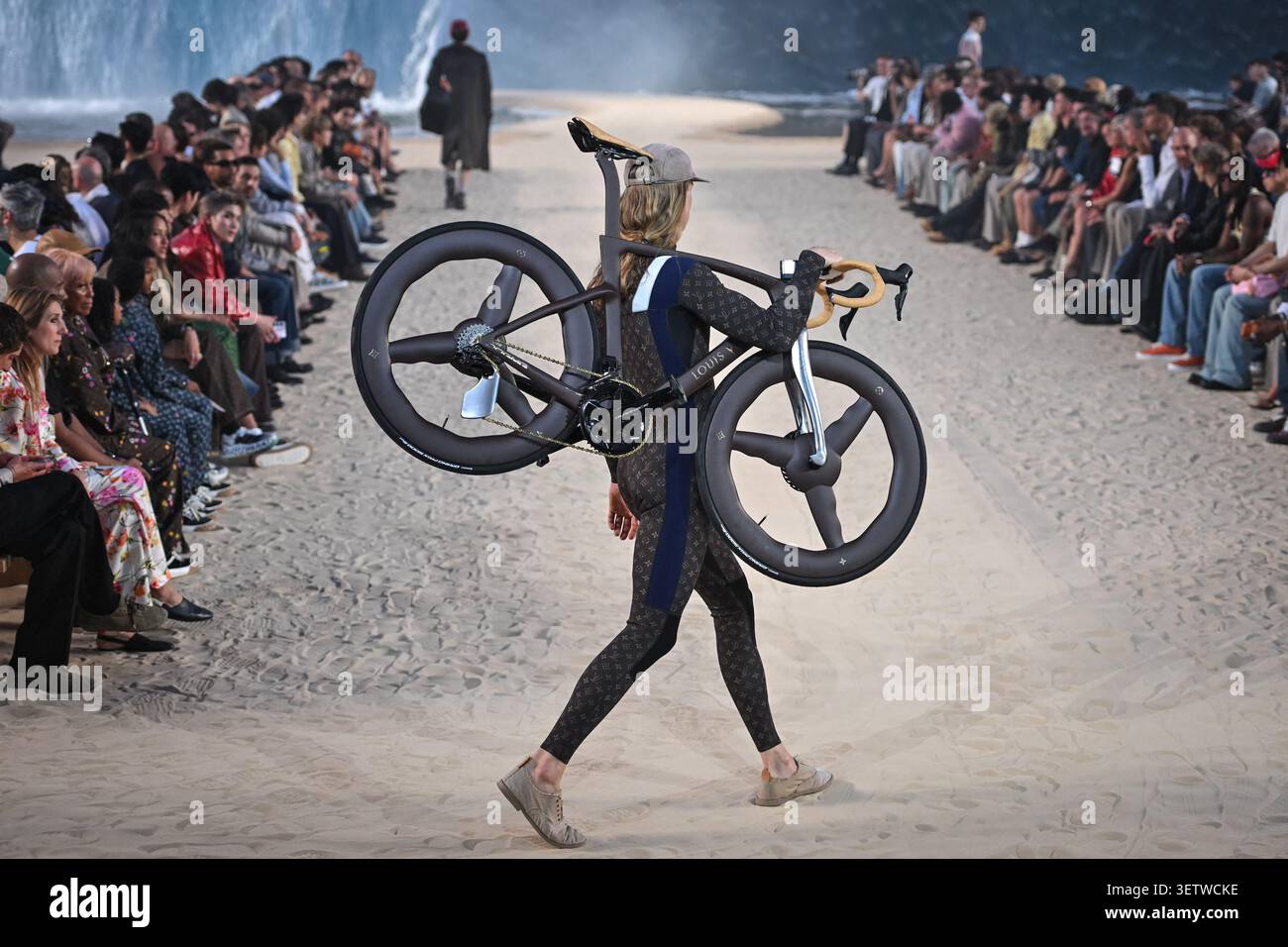 A model walks the runway the Spring/Summer 2027 collection by US ...