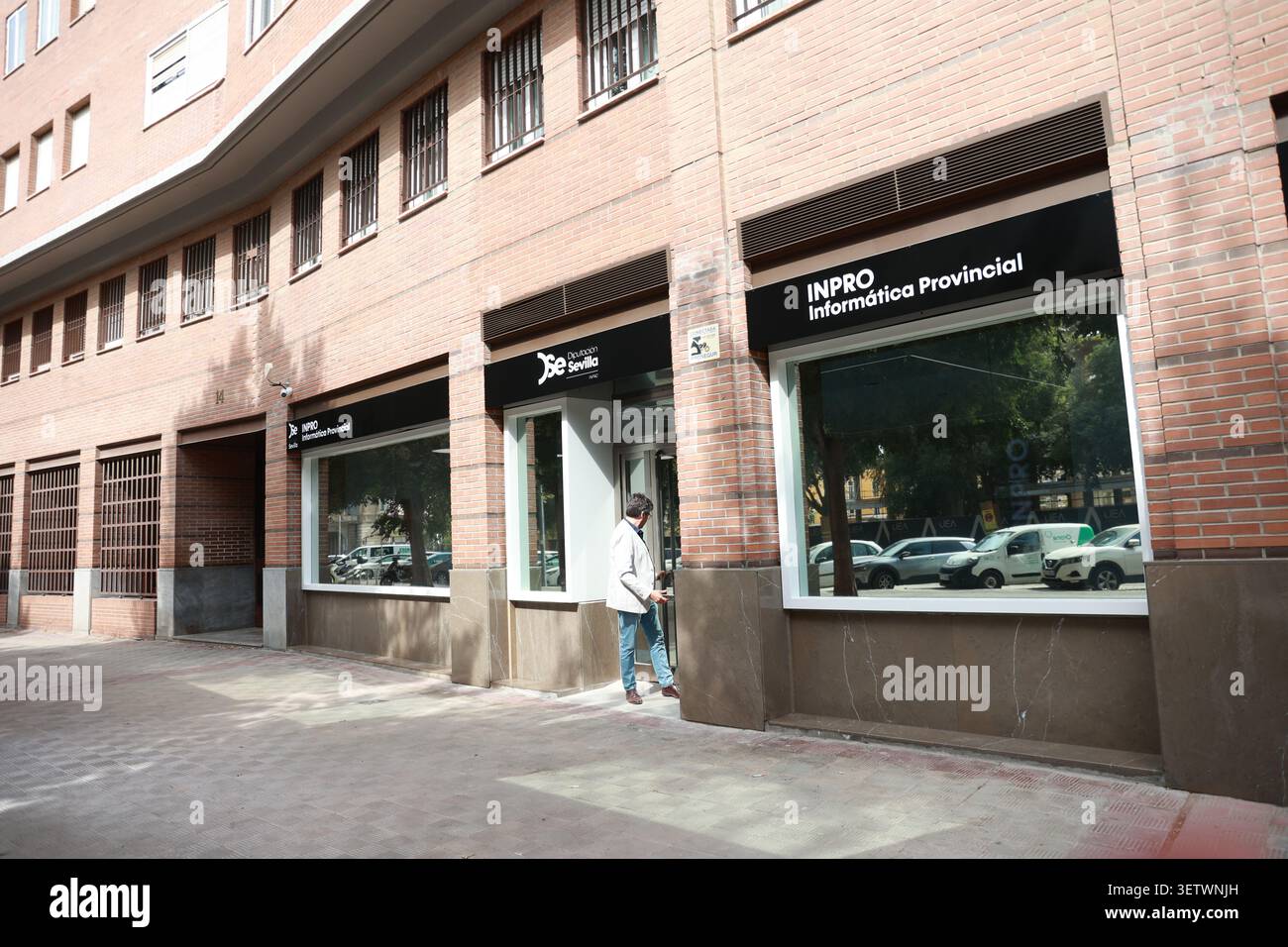 A photograph of the new offices of the Seville Provincial IT Society ...