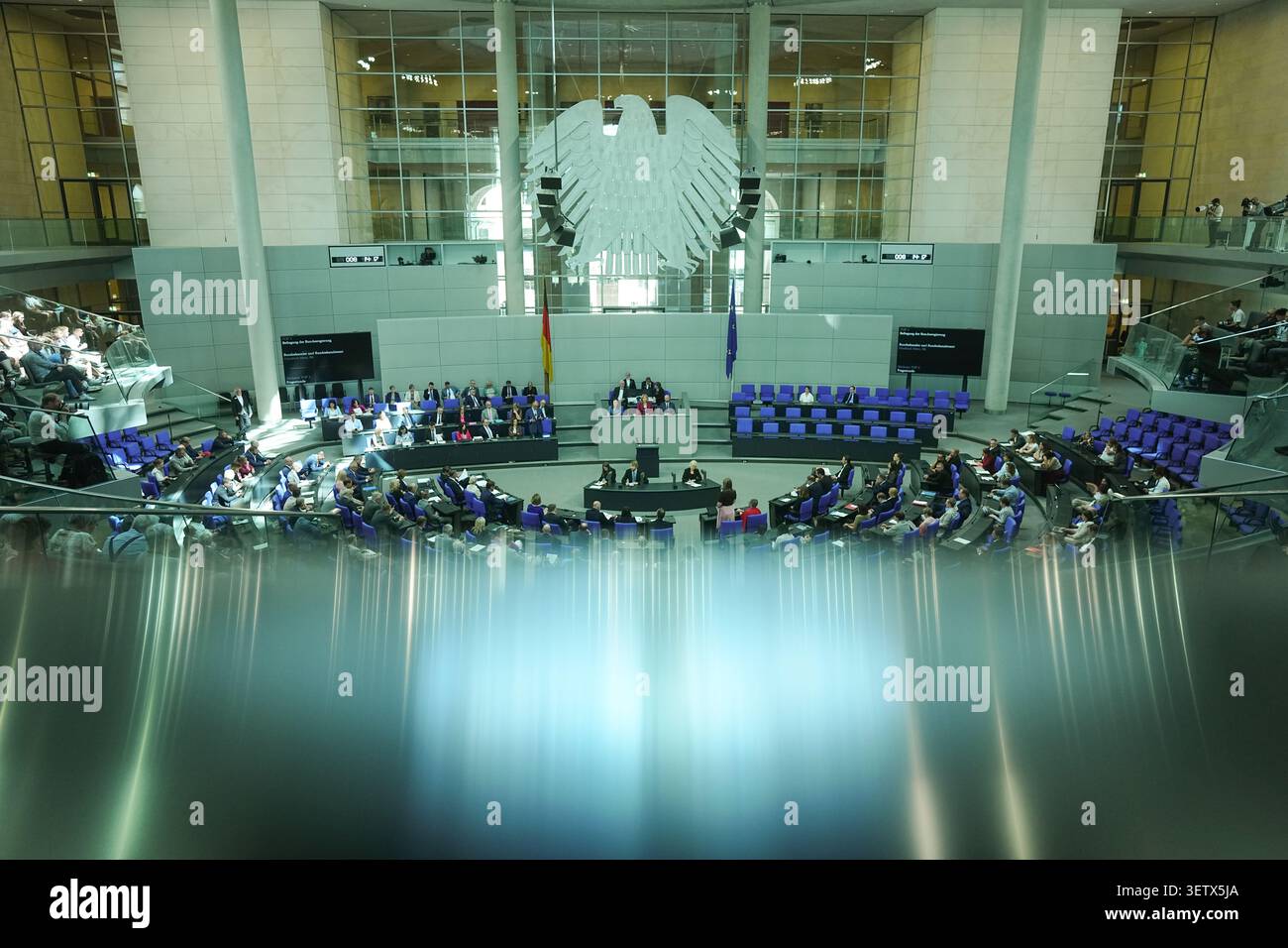 24 June 2026, Berlin: Chancellor Friedrich Merz (CDU, back row, center ...