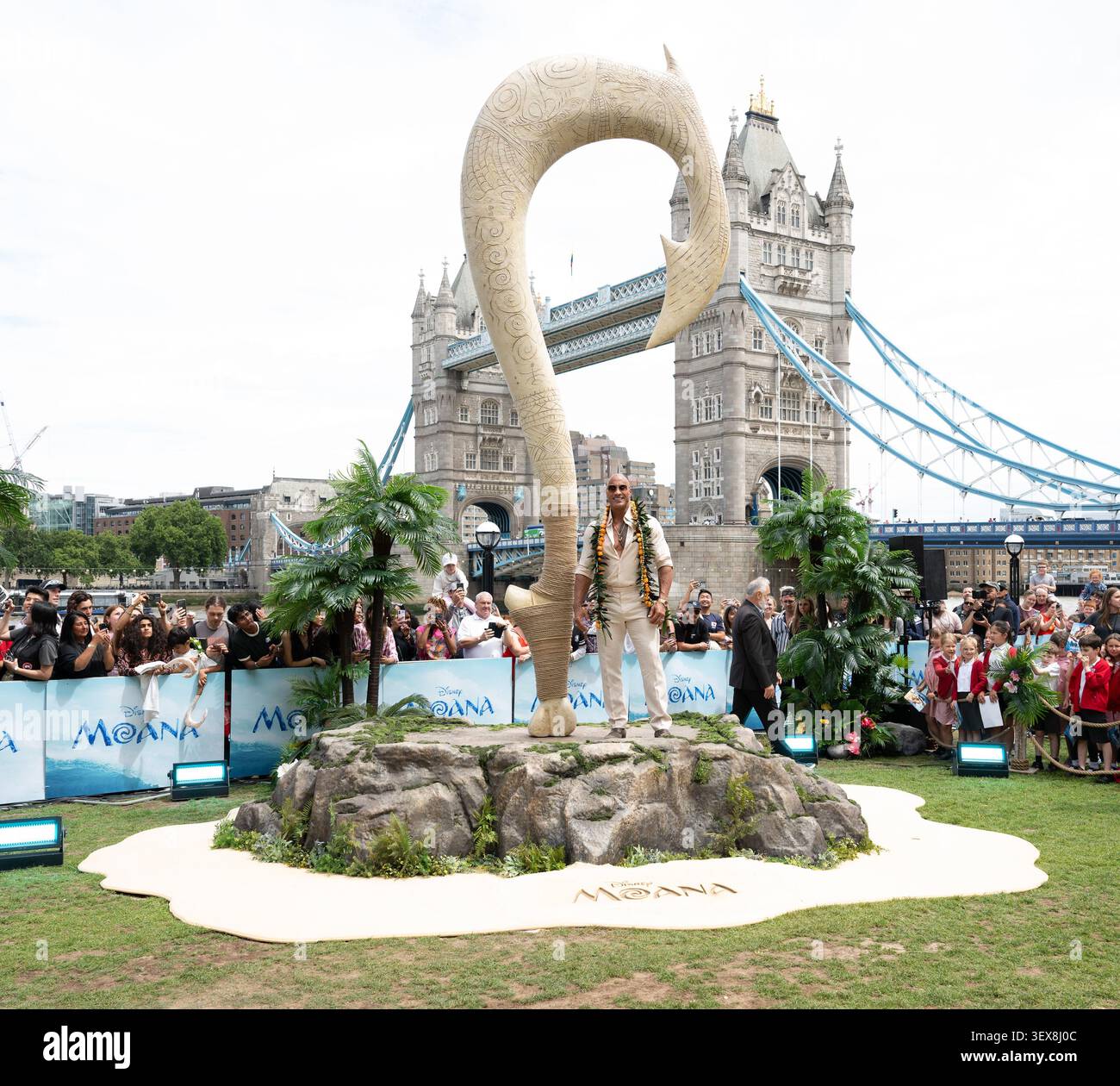Dwayne Johnson attends the "Moana Experience" Launch in Potters Fields ...