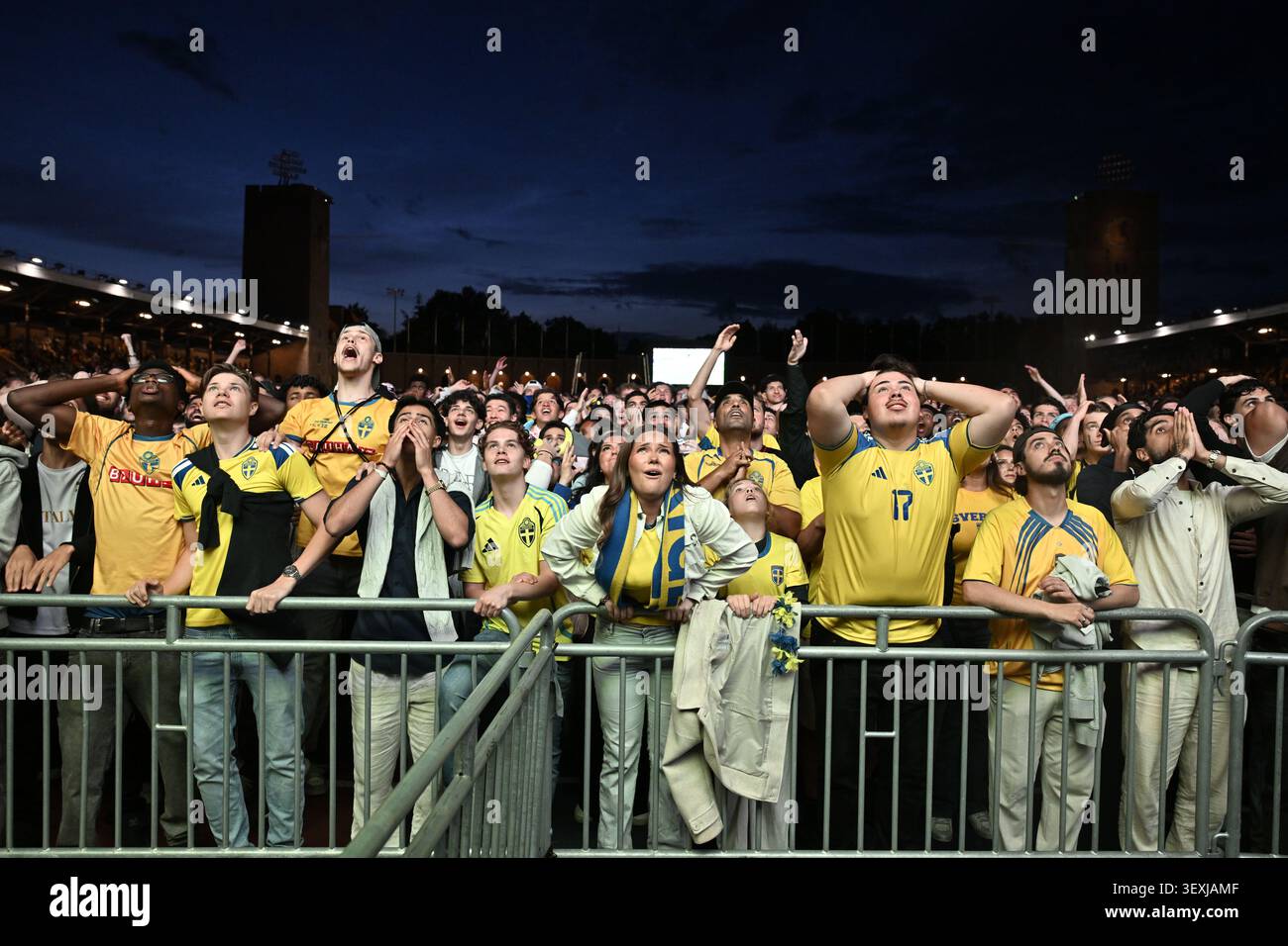 STOCKHOLM, SWEDEN 20260701Football fans watch the round of 16 match ...