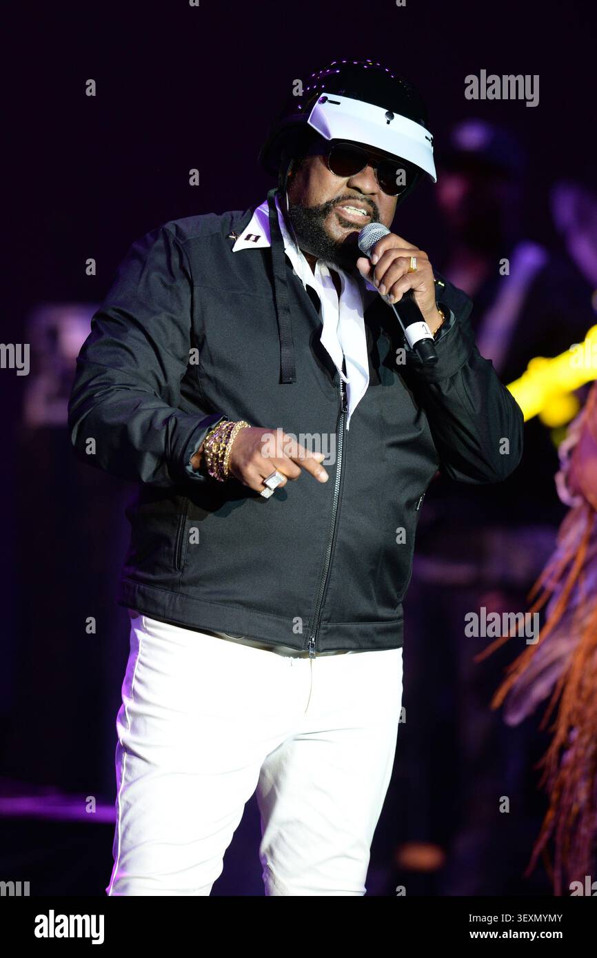 **FILE PHOTO** Victor Willis of The Village People Has Passed Away ...