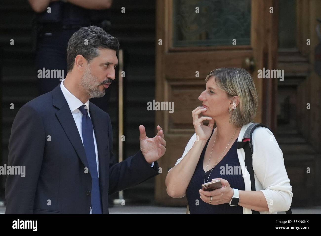 The former Regional Minister for Health, Alba Vergés, and her lawyer ...