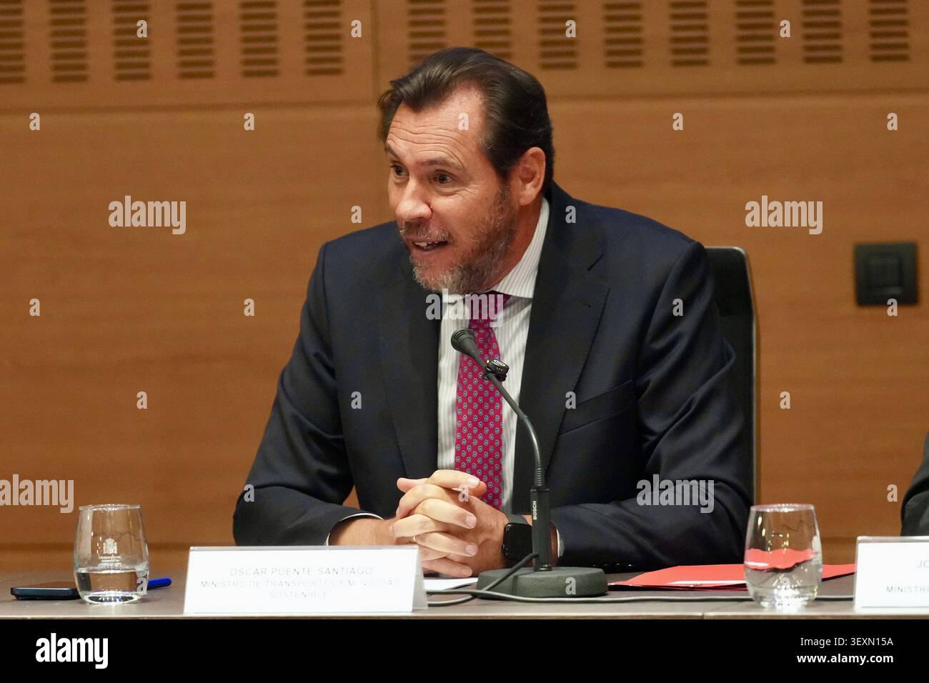 The Minister for Transport and Sustainable Mobility, Óscar Puente ...