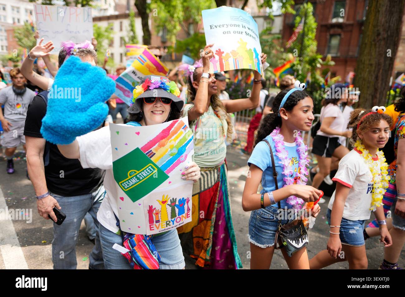 Participants from Sesame Street Workshop walk in the 57th annual NYC ...
