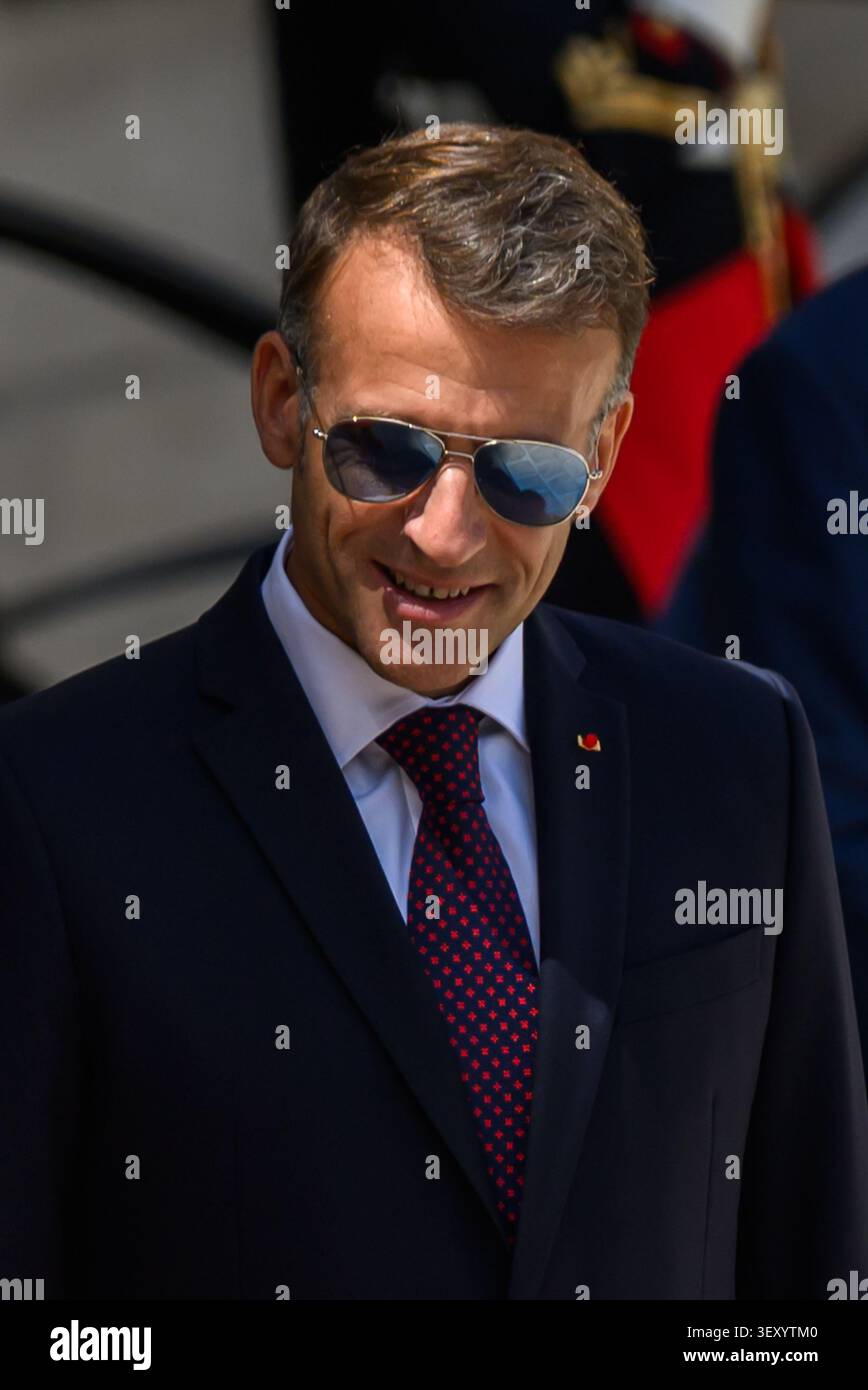 President Emmanuel Macron and his wife Brigitte Macron welcomed Grand ...