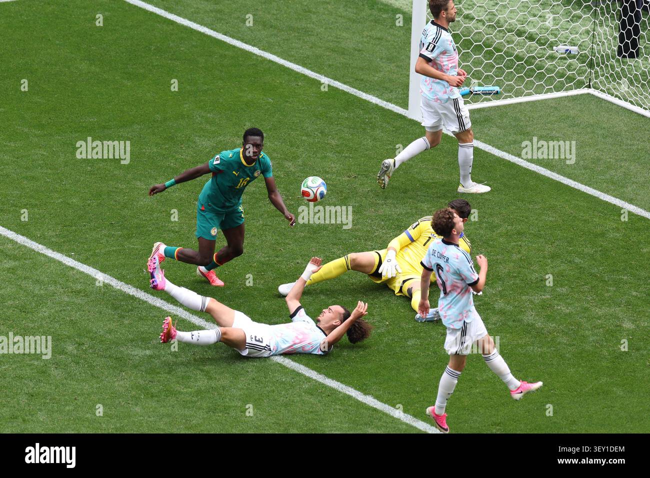 Senegal's Ismaila Sarr, left, celebrates scoring his side's second goal ...