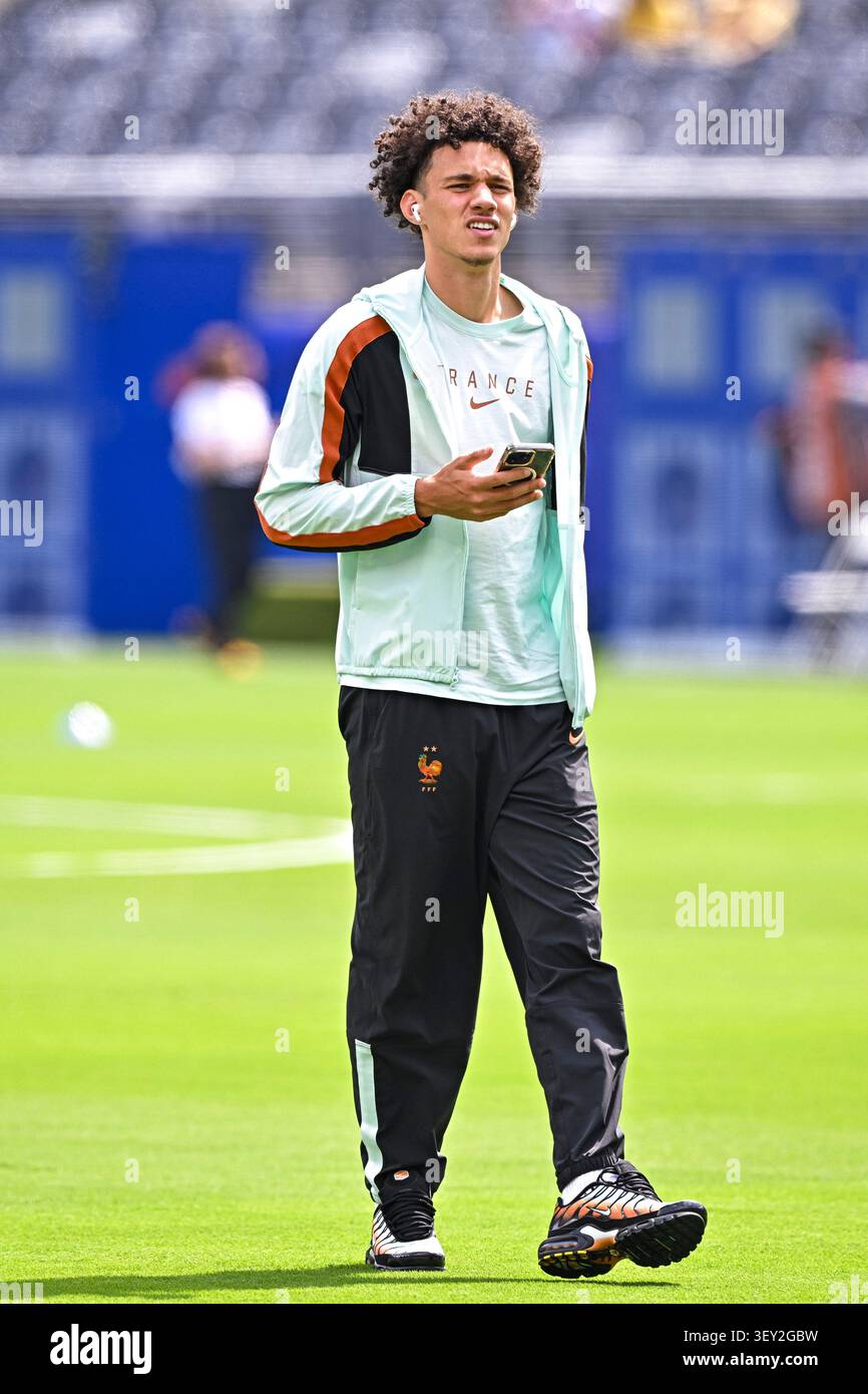 France's Maghnes AKLIOUCHE discovers the pitch prior to the FIFA World ...