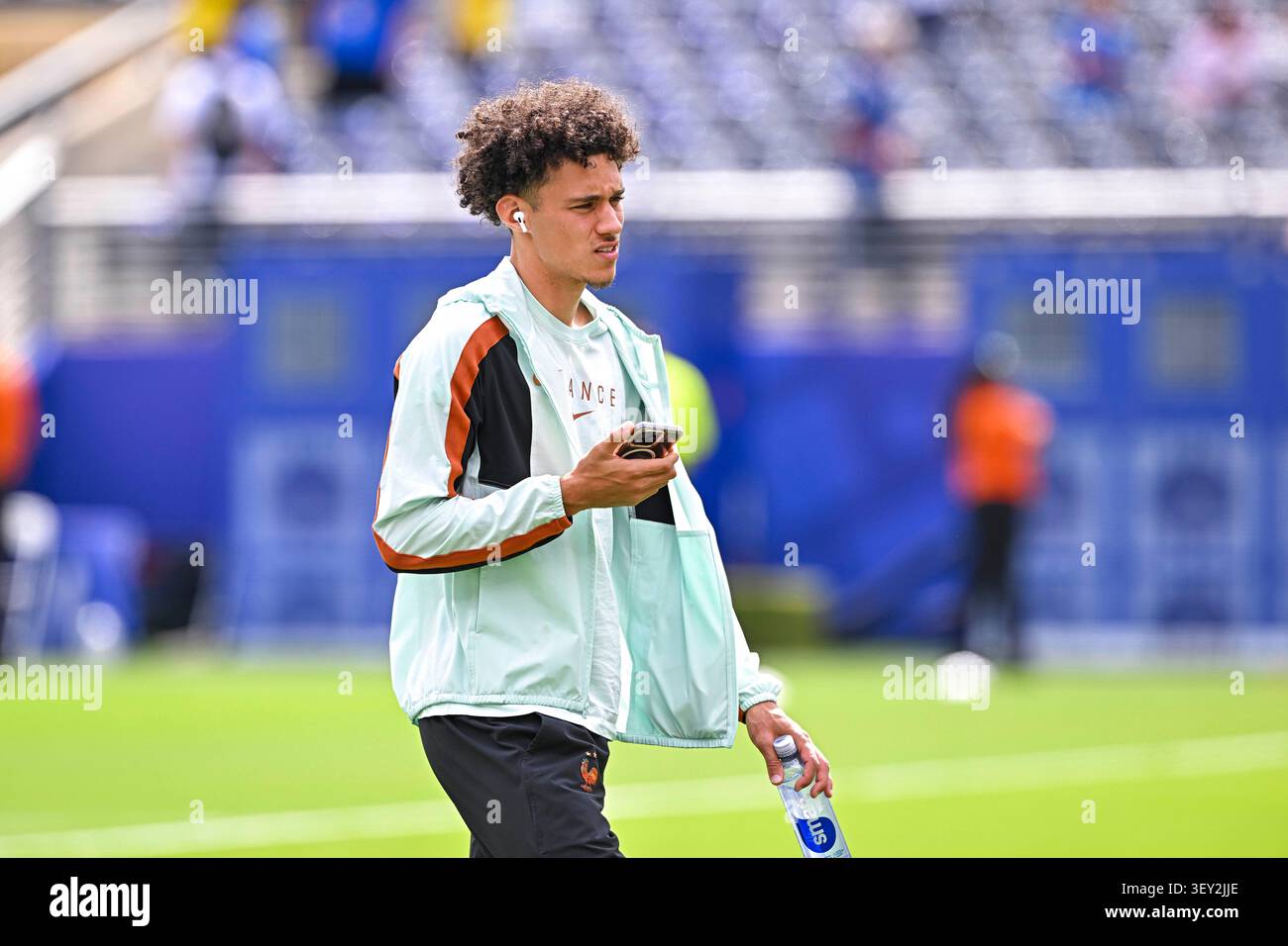 France's Maghnes AKLIOUCHE discovers the pitch prior to the FIFA World ...