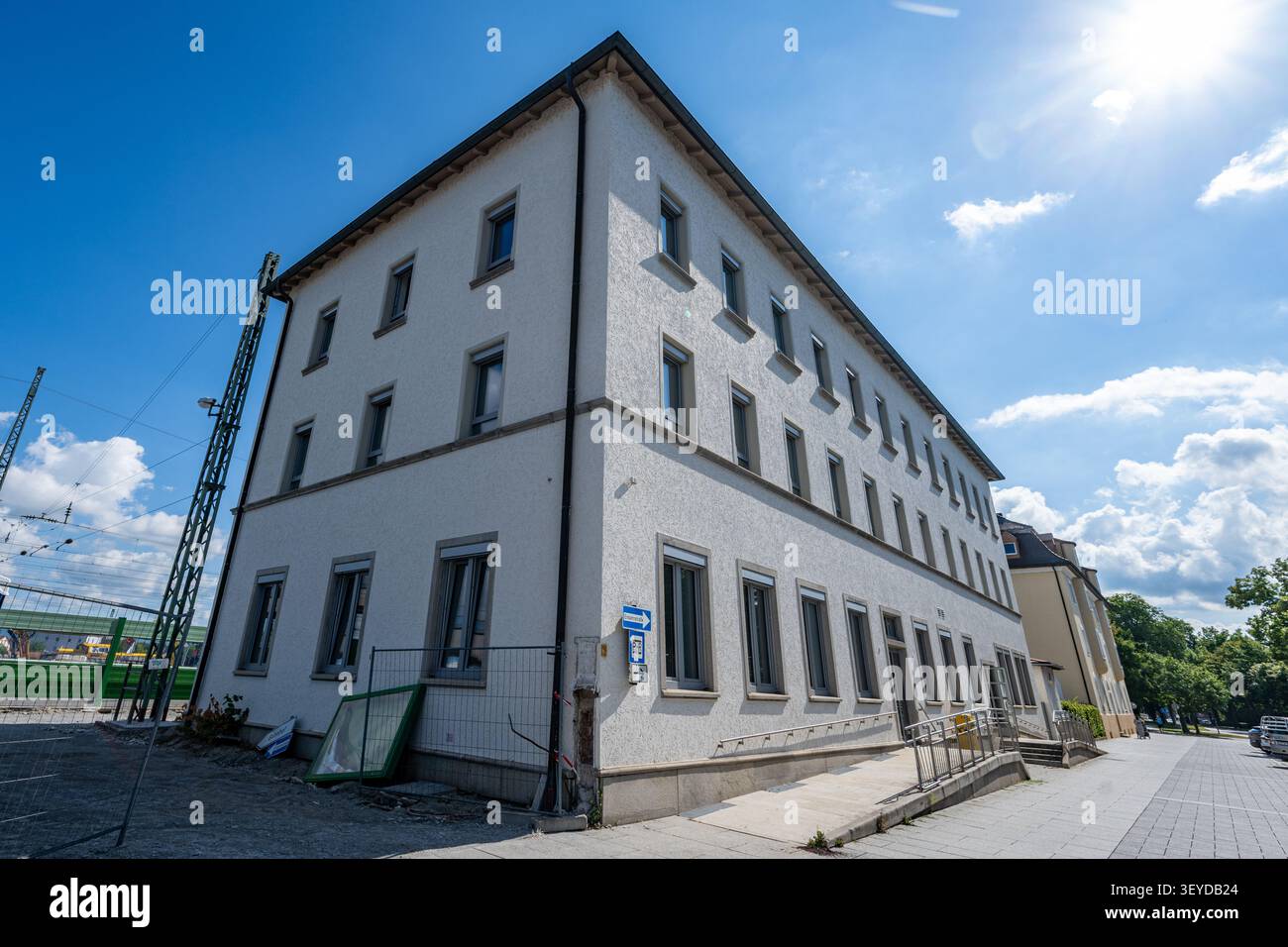03 July 2026, Bavaria, Plattling: A view of the former post office ...