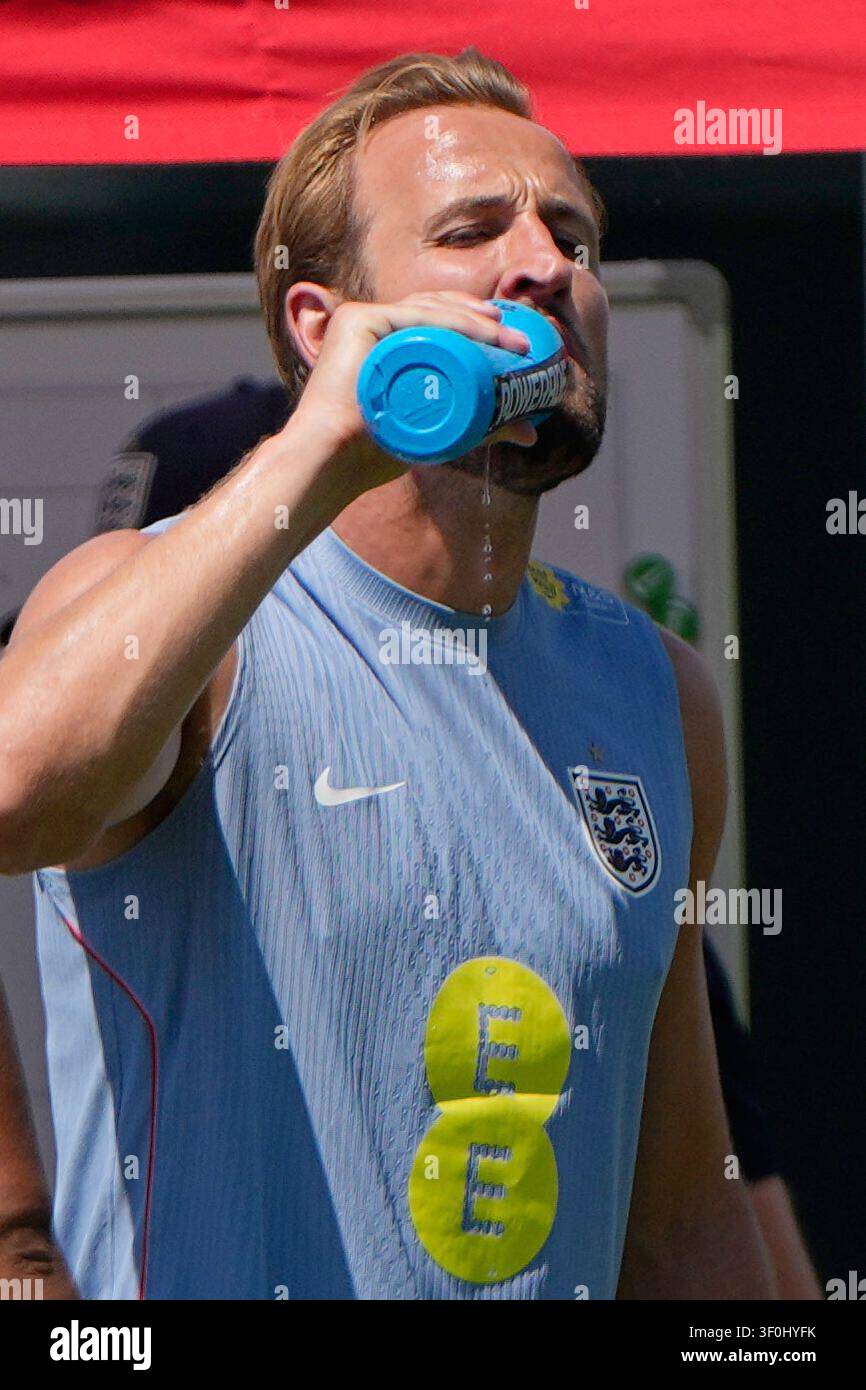 England s Harry Kane Takes A Drink During Training For The World Cup England s Harry Kane Takes A Drink During Training For The World Cup