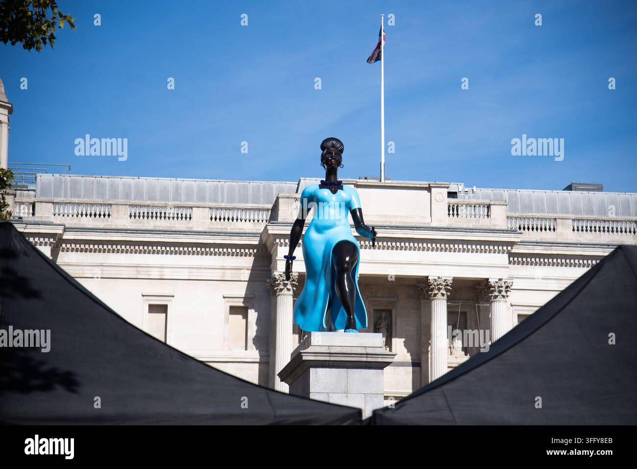 London Uk 10 Sep 2026 Pictured A General View Of Lady In Blue By