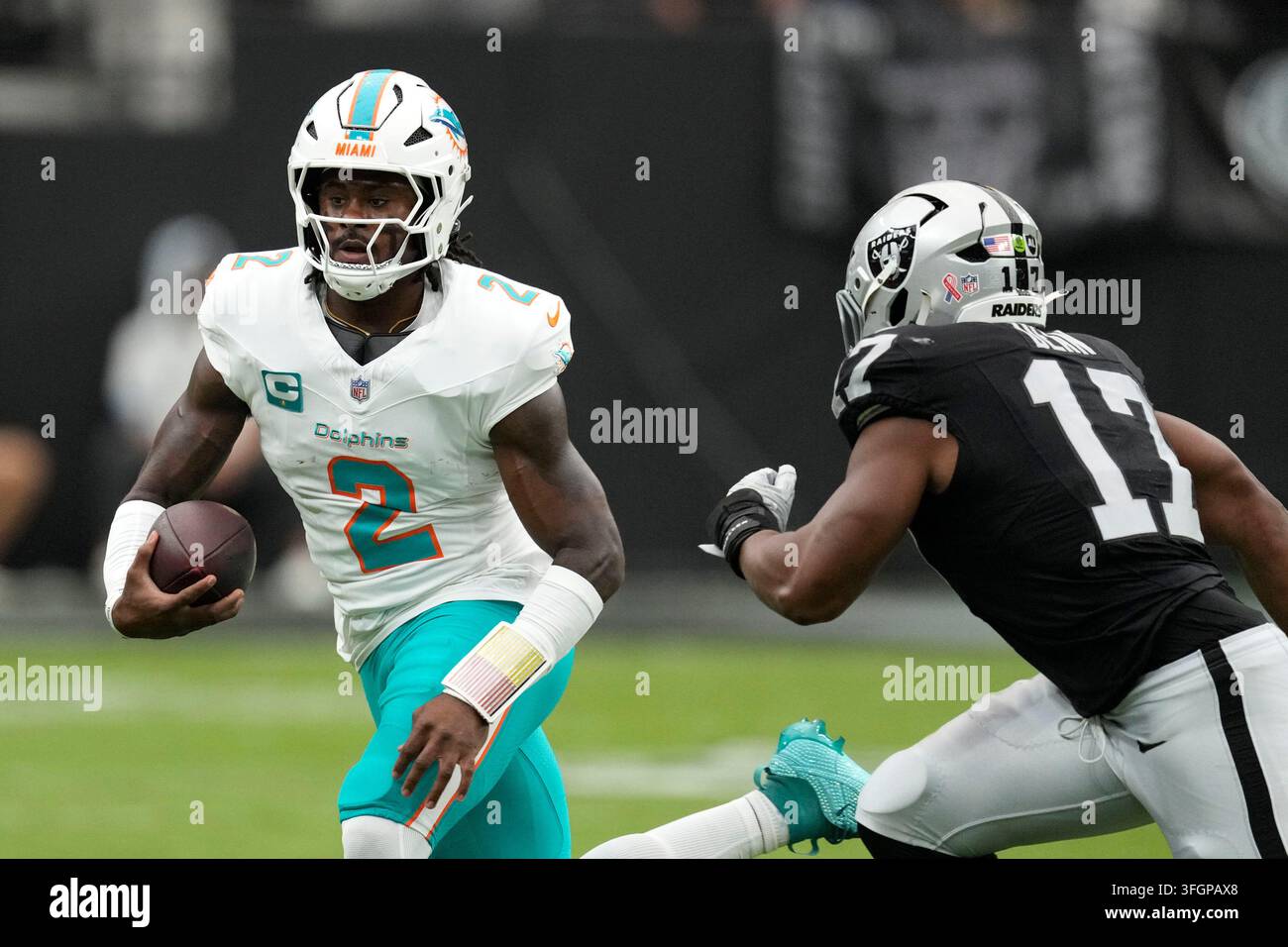 Miami Dolphins Quarterback Malik Willis 2 Runs From Las Vegas Raiders