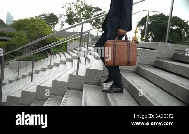 Return leg Stock Videos & Footage - HD and 4K Video Clips - Alamy