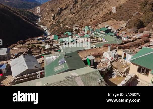 Nestled in Nepals Khumbu region, Shomare village reveals breathtaking ...