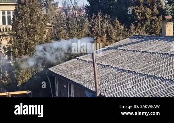 air pollution with solid fuels, coal, coke, wood, pollen, briquettes ...