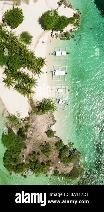 Seascape with tropical sandy beach. Balidbid Lagoon, Bantayan island ...