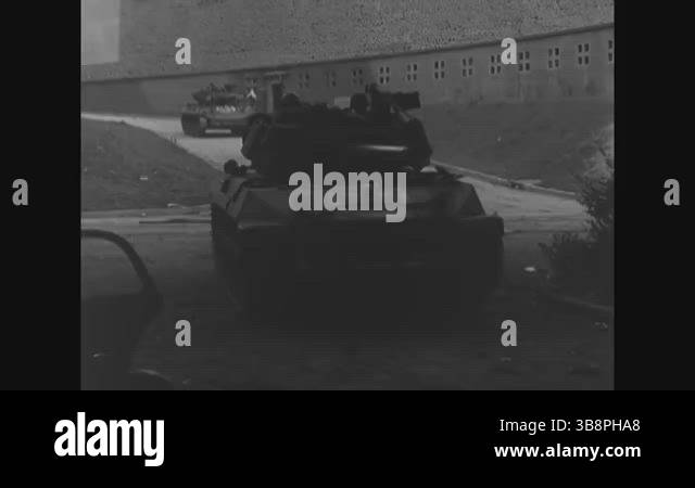 BREST - 1944 - Two American tank destroyers enter the battlefield near ...