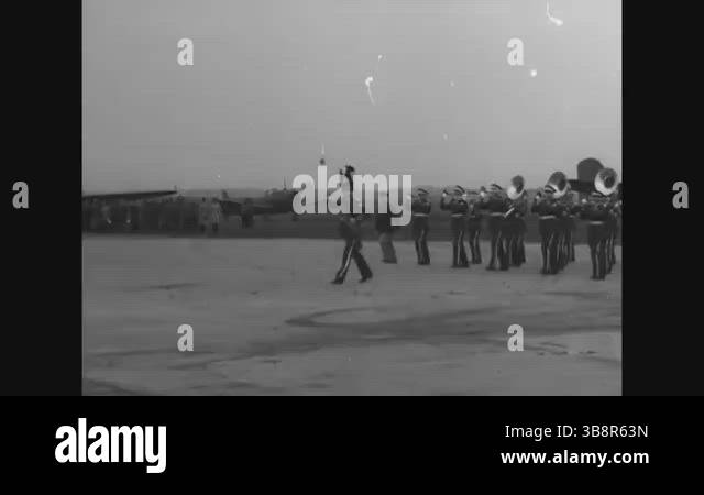 ENGLAND - 1944 - US and English troops pass in review at a Legion of ...
