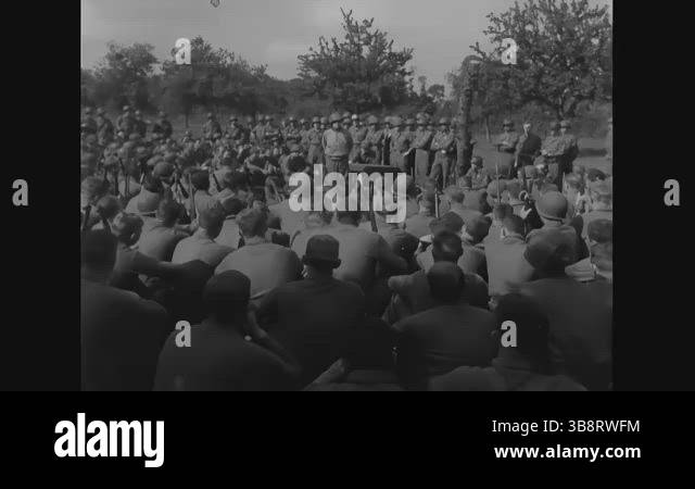 FOURNAY - 1944 - Major General Leonard Gerow speaks to 2nd and 5th ...